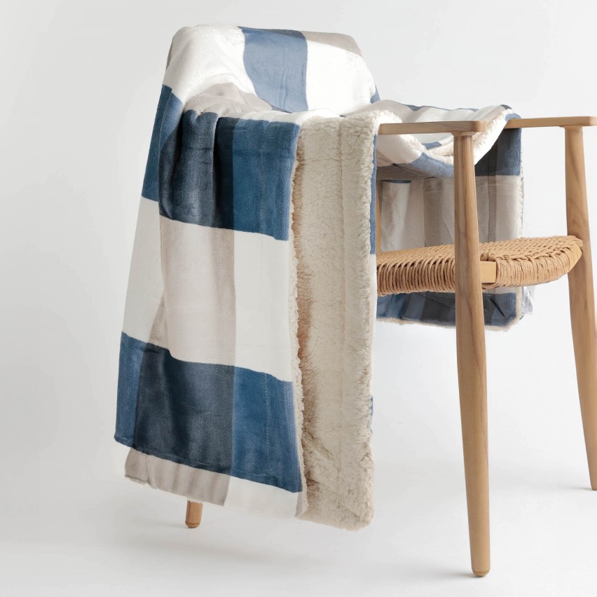 Coperta a quadroni in pile coral e sherpa Admas 69036